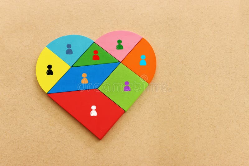 Heart Shape Puzzle with Figures. Concept of Teamwork and Friendship ...
