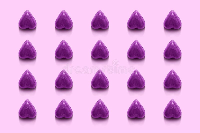 Wrapped Candies Pattern Stock Illustrations – 272 Wrapped Candies ...