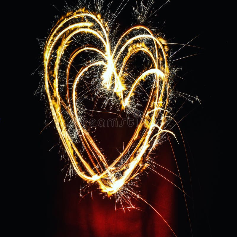 Heart-shaped Fireworks Picture. Image: 109928335