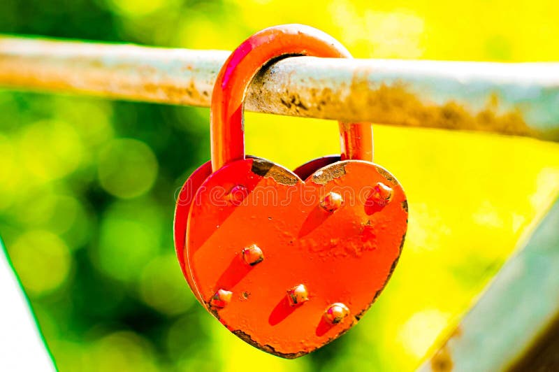 Heart shaped rusty lock stock image. Image of heart - 159873117
