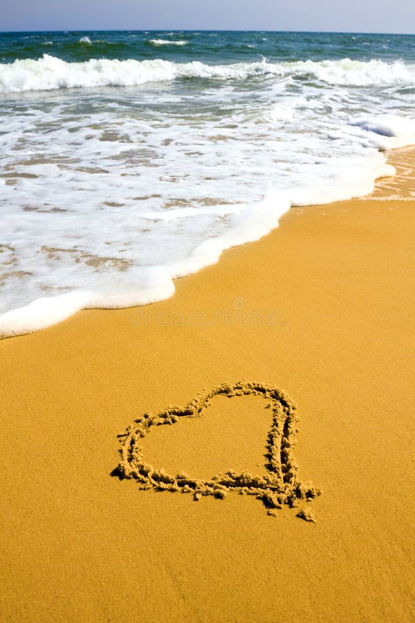 Heart on the Beach - Love Message in the Sand Romance Valentines Stock ...