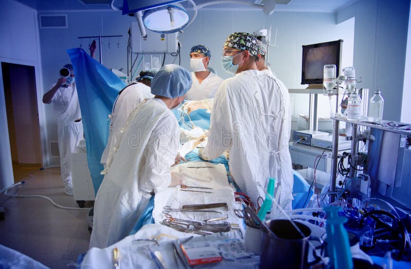 Heart Surgeon Performs Open Heart Surgery Editorial Image - Image of ...