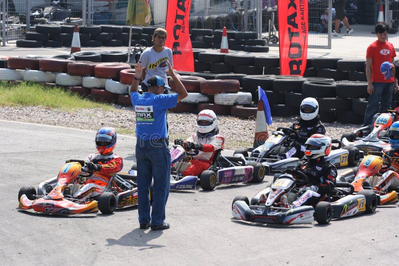 Heat 2 - Rotax Senior Max / HKKC a / B Editorial Photo - Image of ...