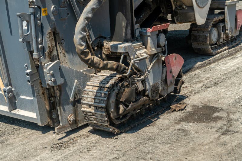 Heavy Asphalt Milling Construction Equipment with Rotating Drum ...