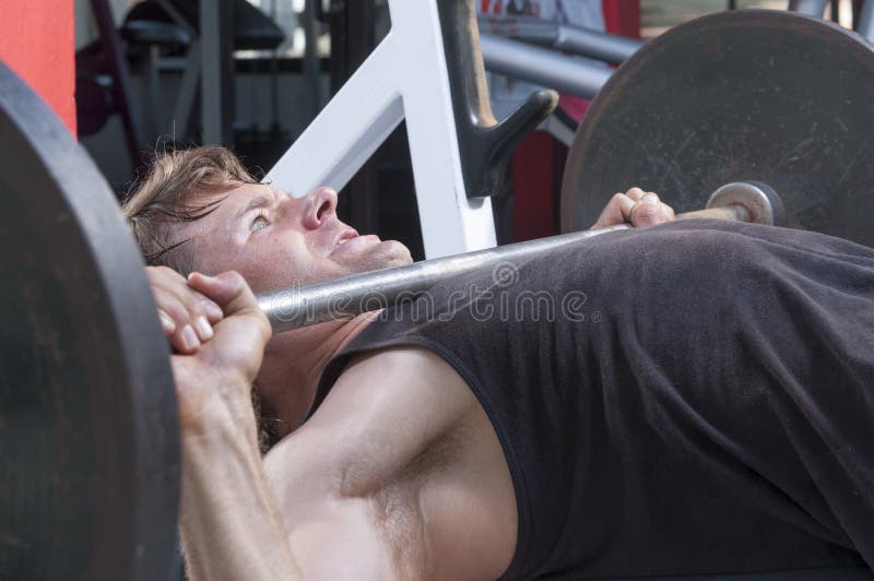 Heavy bench press stock image. Image of bodybuilding - 51375987