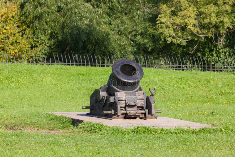 Heavy cannon stock photo. Image of tree, wars, metal - 28361008