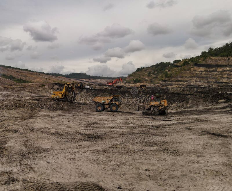 Heavy Duty Equipment on Coal Mining Stock Image - Image of duty, coal ...