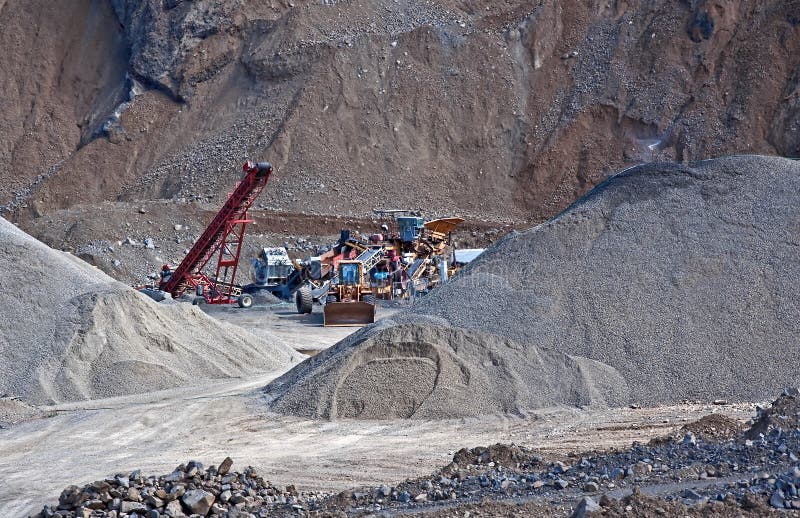 Heavy Equipment in Quarry Pit Stock Image - Image of rock, sand: 23021011