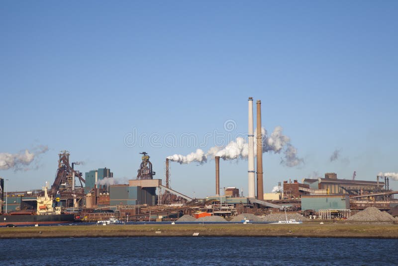 Heavy industry editorial stock photo. Image of pipe, pollution - 18010128