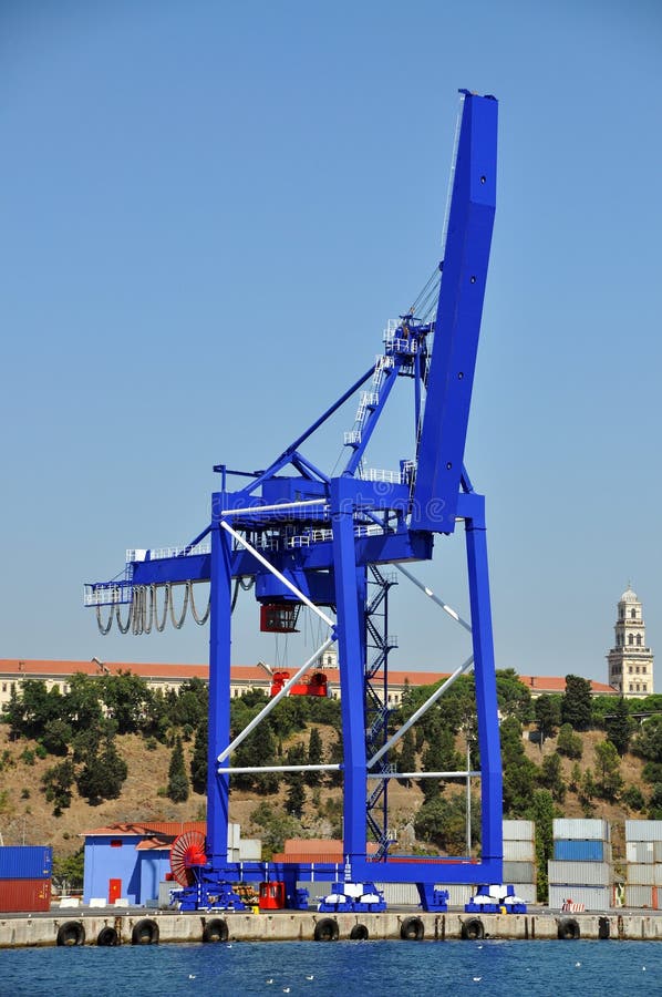 Heavy Lifting Crane stock image. Image of international - 15994857