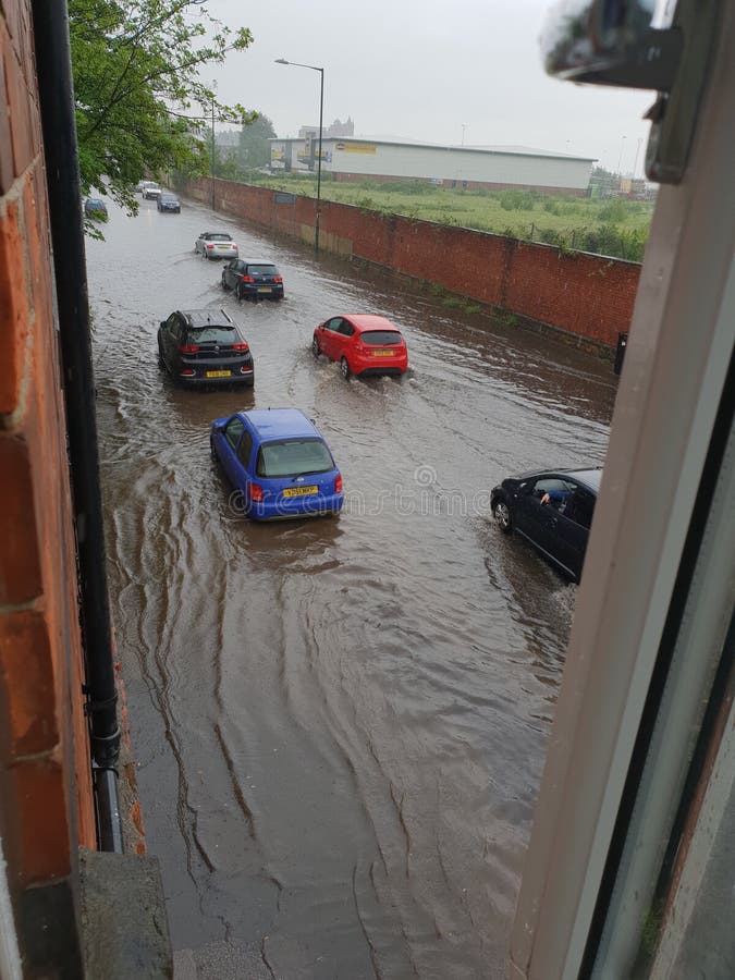 Heavy rain editorial stock image. Image of flow, heavy - 118200859