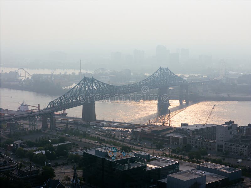Heavy Smog in Montreal Downtown because of Wildfire and Industrial ...