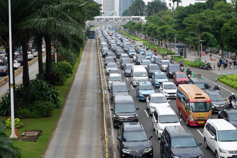 Heavy Traffic Jam during Rush Hour in Jakarta, Indonesia Editorial ... Heavy Traffic Jam during Rush Hour in Jakarta, Indonesia Editorial ...