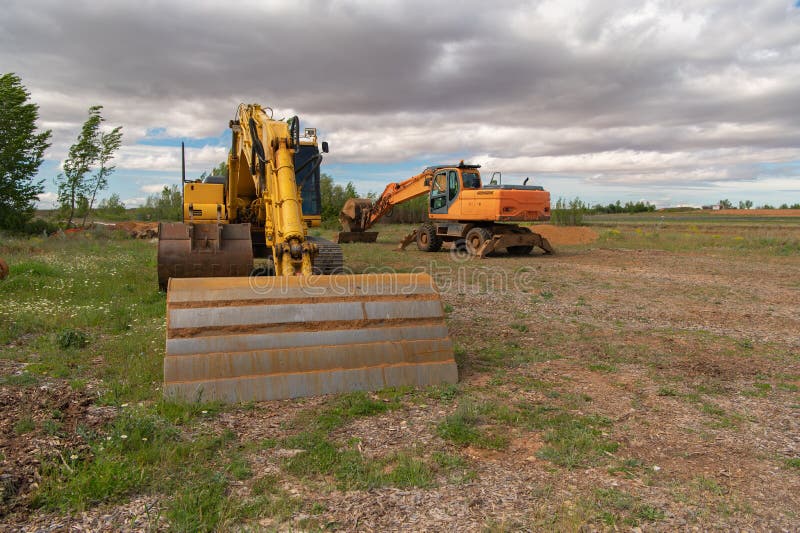 Heavy Varied Rental Machinery for Construction, Essential and Necessary ...