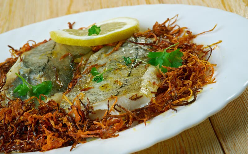 Hechtdorsche Mit Bayonne-Schinken Stockfoto - Bild von diät, küche ...