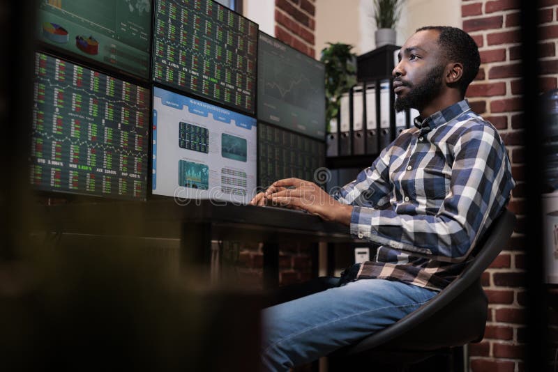 Hedge Fund Professional Trader Analyzing Real Time Charts To Predict ... Hedge Fund Professional Trader Analyzing Real Time Charts To Predict ...