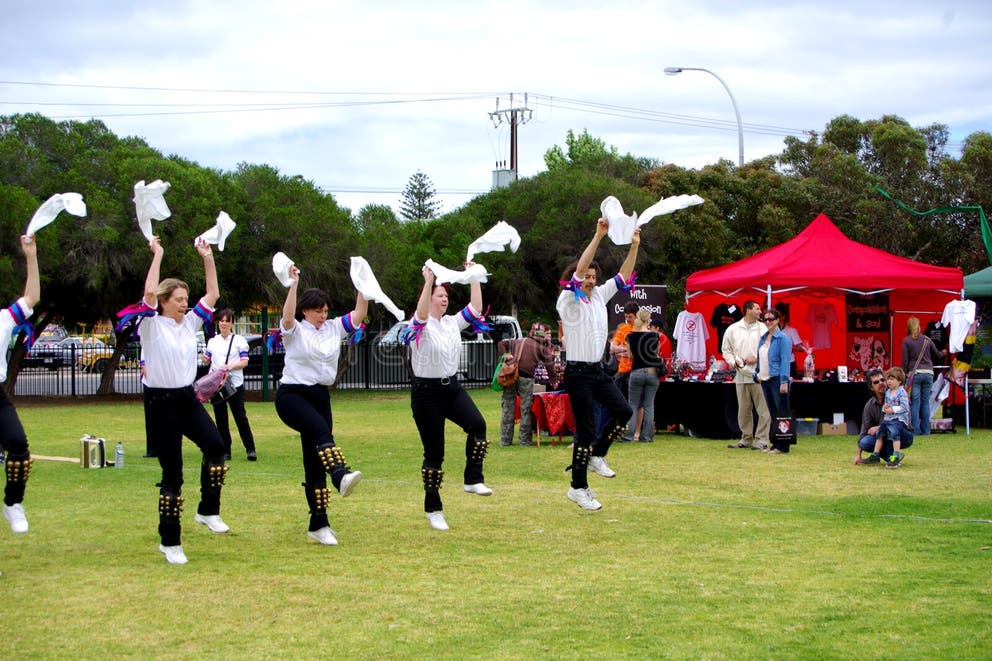 Hedgemonkey Morris editorial stock photo. Image of lifestyle - 7162763