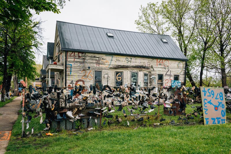 The Heidelberg Project, in Detroit, Michigan Editorial Photo - Image of ...