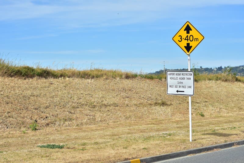 Height Restriction on a Road Stock Photo - Image of road, danger: 28924986