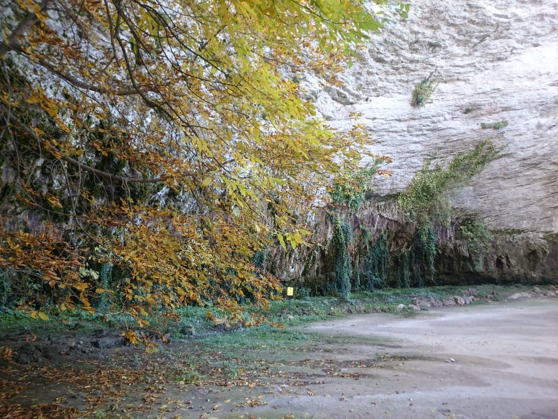 Heiligdom van de Nimfen stock foto. Image of bulgarije - 80314024