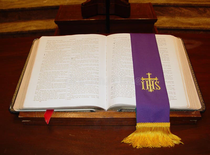 Heilige Bijbel stock afbeelding. Image of scriptie, hoofdstuk - 254993