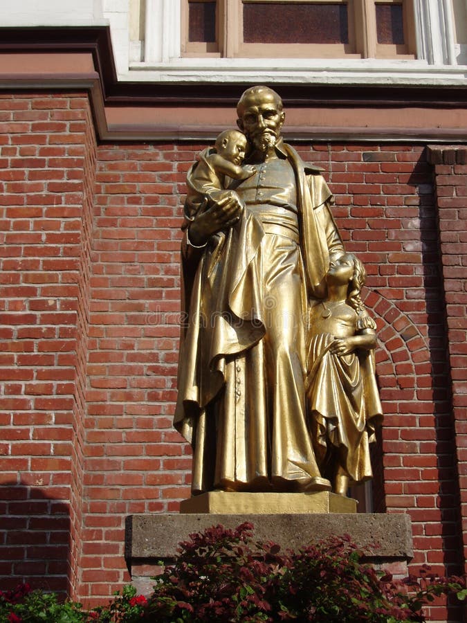 Sint Vincentius stock afbeelding. Image of godsdienst, standbeeld - 87137