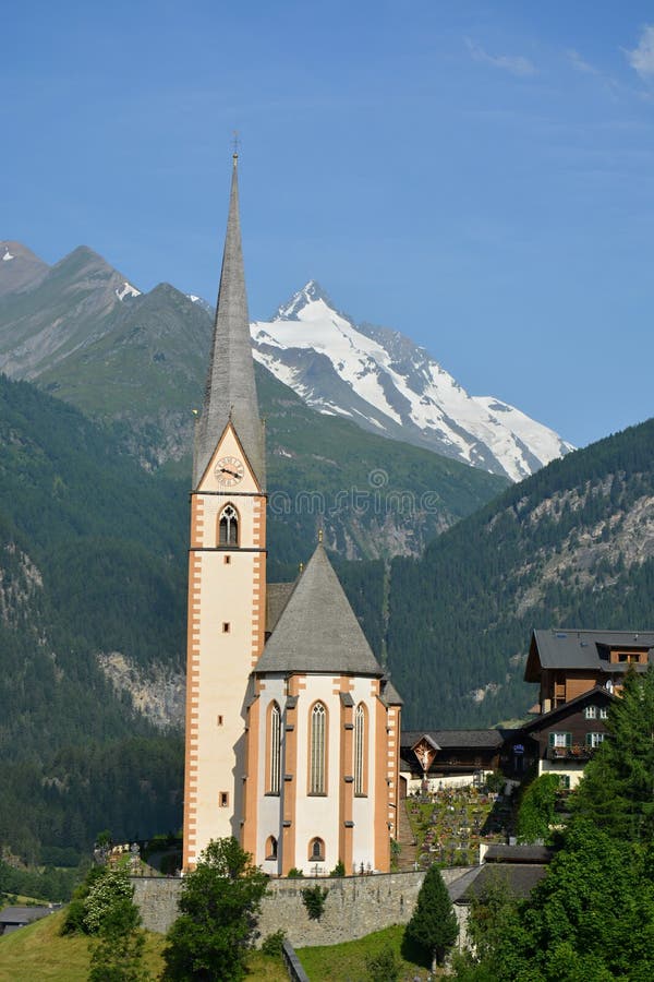 Heiligenblut am Großglockner Editorial Stock Image - Image of hapara ...