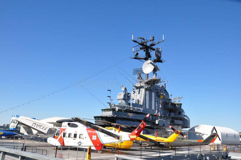 USS Intrepid stock photo. Image of states, bridge, dish - 26064830