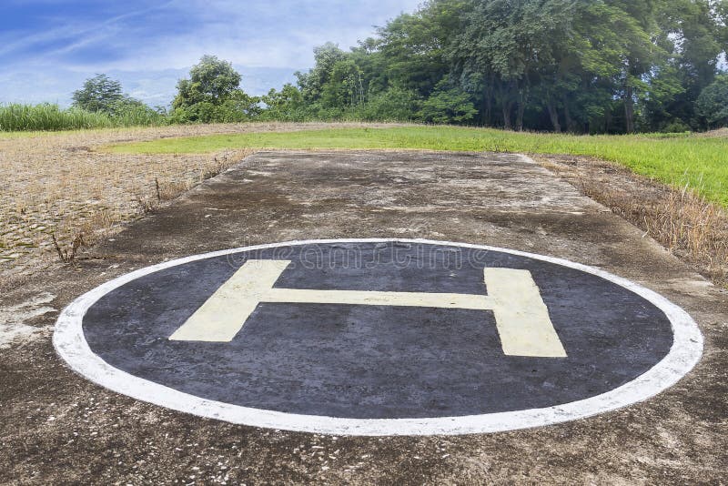 Heliport Sign editorial stock image. Image of emergency - 21444354