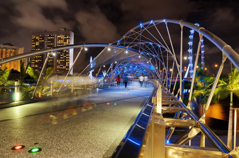 The Helix Bridge in Singapore Editorial Photo - Image of exterior ...