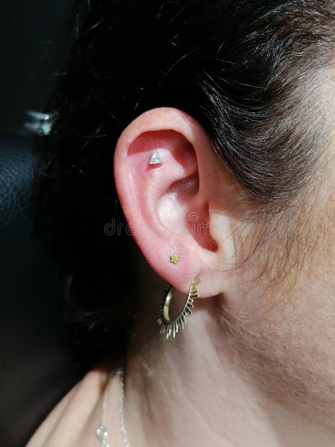 Helix Piercing Male