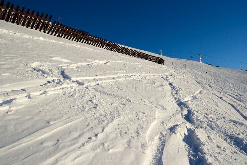 Helling stock foto. Image of koel, spoor, blauw, steil - 11301858