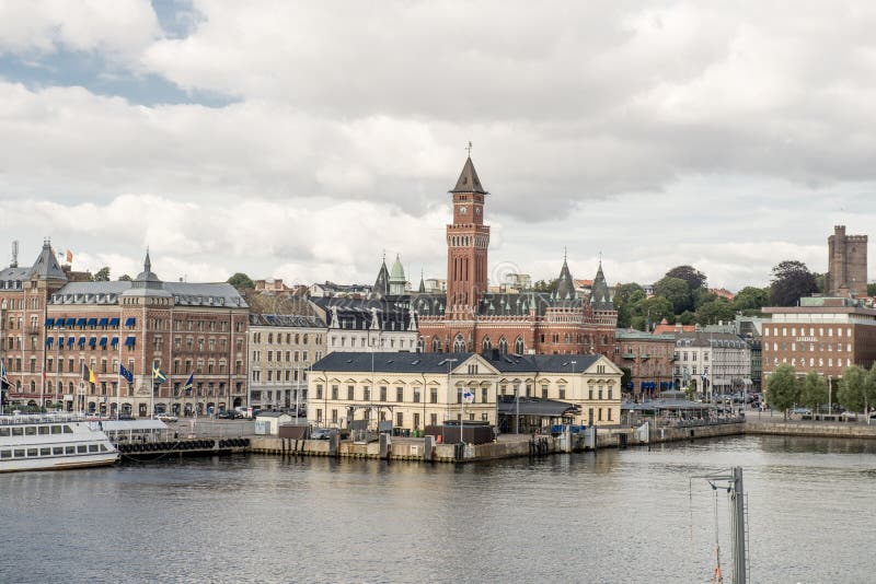 Helsingborg hamn redaktionell bild. Bild av tegel, besöka - 28039801