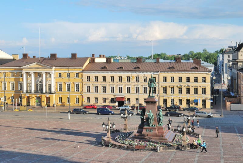 Helsinki, Senate Square editorial photography. Image of buildings ...