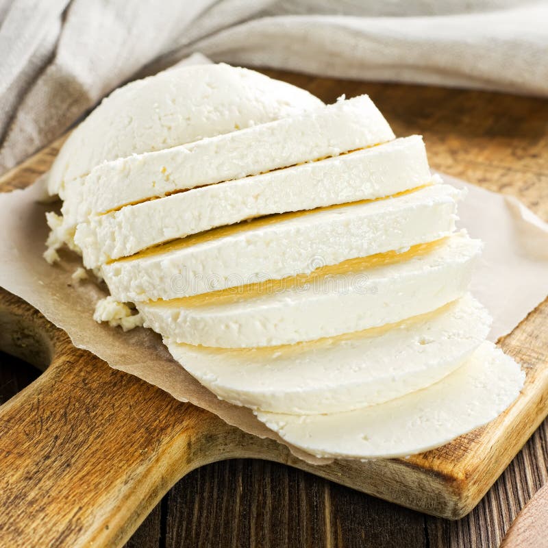 Vit ost fotografering för bildbyråer. Bild av matställe - 64336471