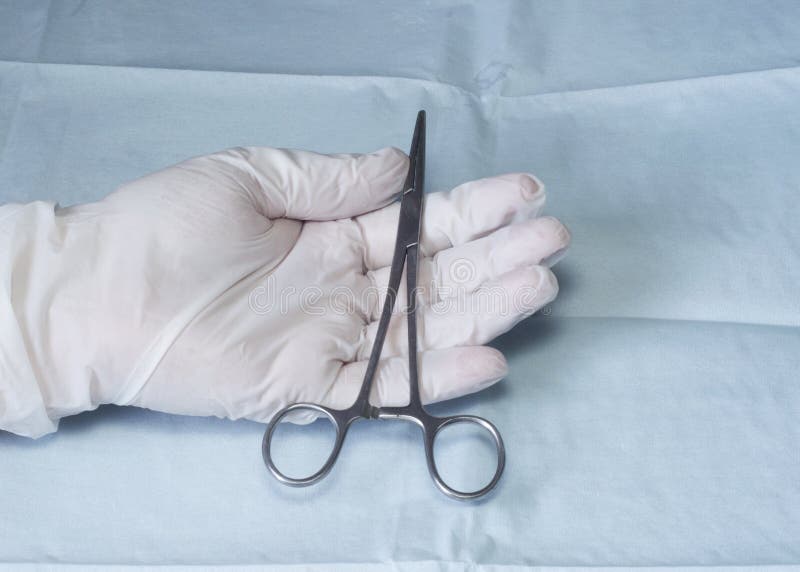 Hemostat foto de stock. Imagem de hemostato, cuidado - 36672720
