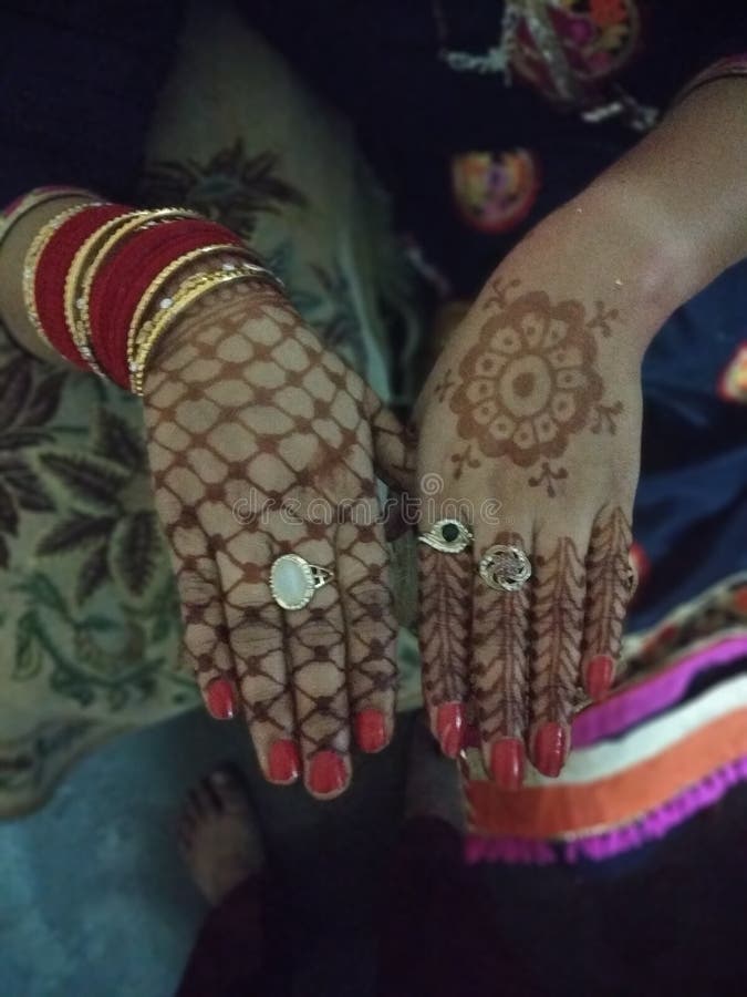Hend mehndi stock photo. Image of good, mehndi, digain - 132709072
