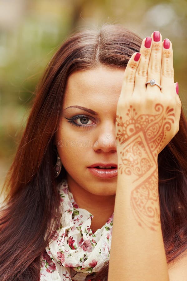 Henna art on woman s hand stock image. Image of celebration - 26795787