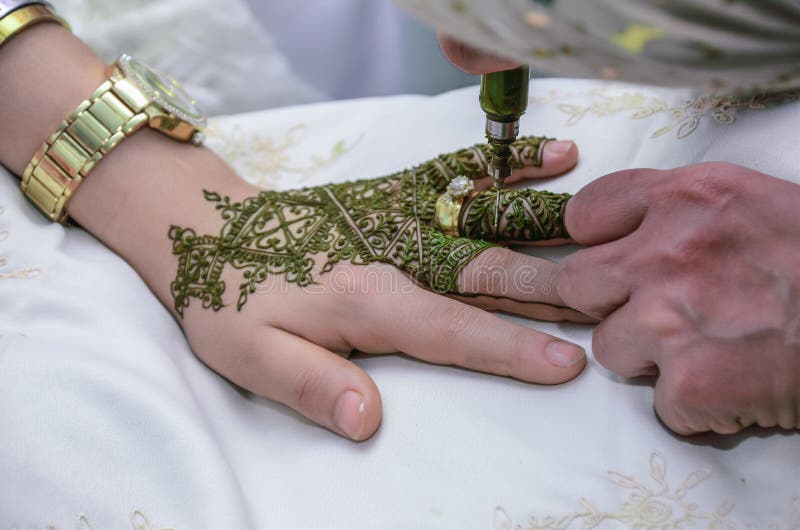 Moroccan Bride Dress. Wedding Traditions in the Maghreb Stock Photo ...