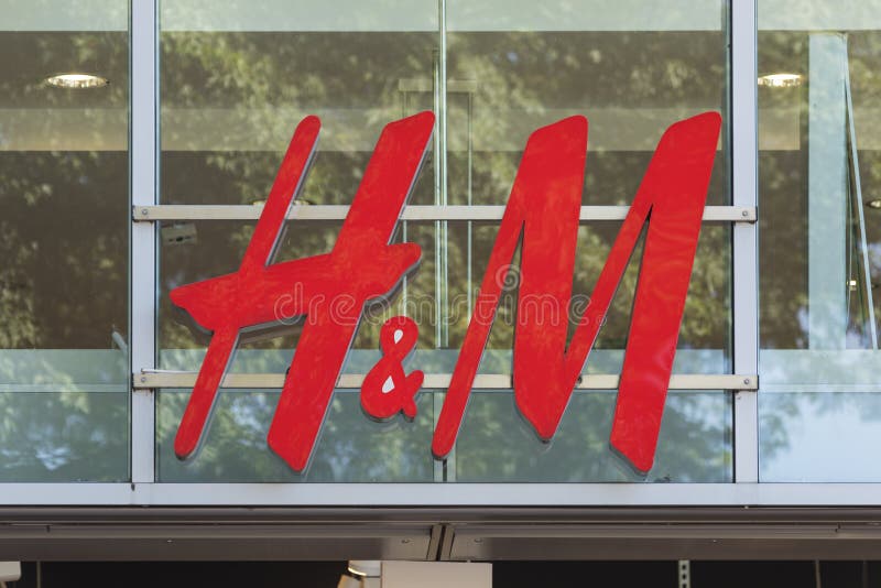 Hennes and Mauritz Logo at Storefront Editorial Photography - Image of ...
