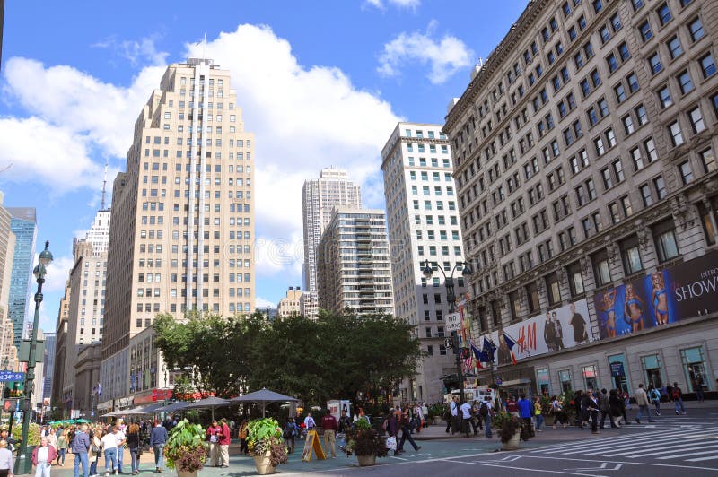 Herald Square on 34th Street, NYC Editorial Stock Image - Image of ...