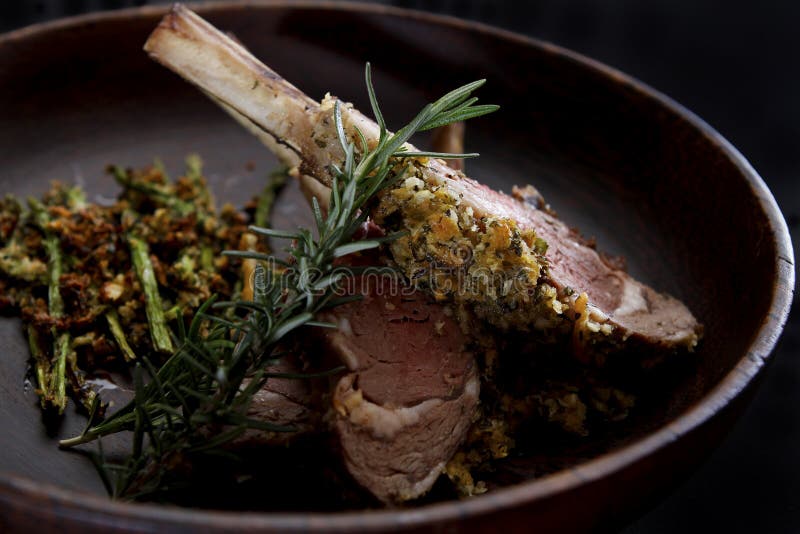 Herbs Crusted Racks of Lamb Stock Photo - Image of dinner, thyme: 25450322