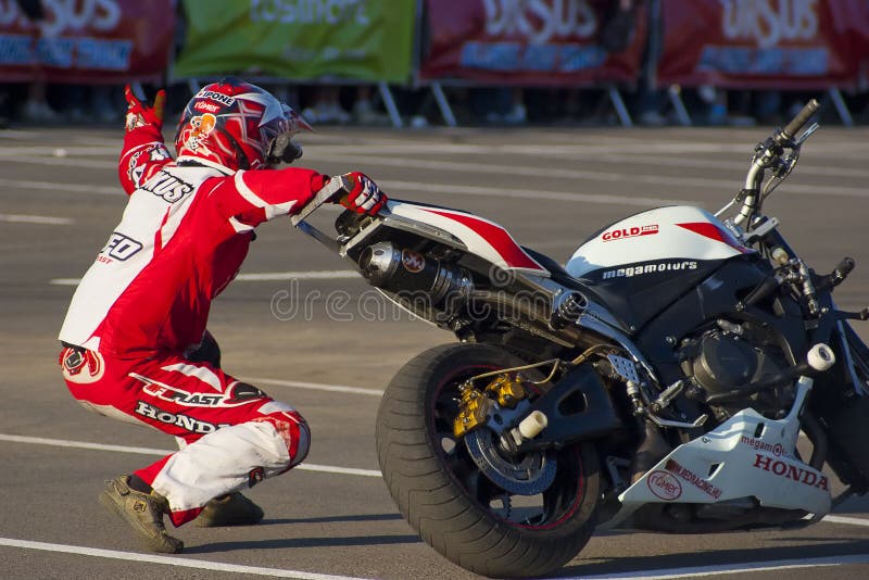 Mattie Griffin Performing Stunts Alongside a Car Editorial Stock Photo ...