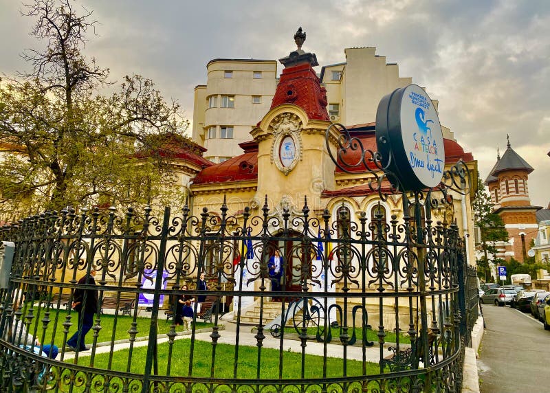 Heritage Romanian House in Bucharest Editorial Stock Image - Image of ...