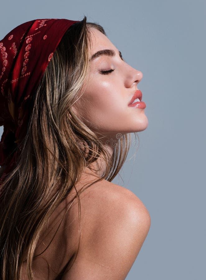 Bella Joven Sensual Con Vestido De Novia Modelo Hermoso Cara De Chica Sexy Moda Y Belleza
