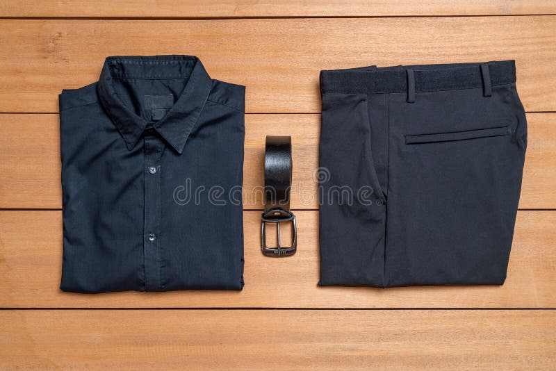 Hermosos Conjuntos Casuales De Ropa Y Moda Foto de archivo - Imagen de ...