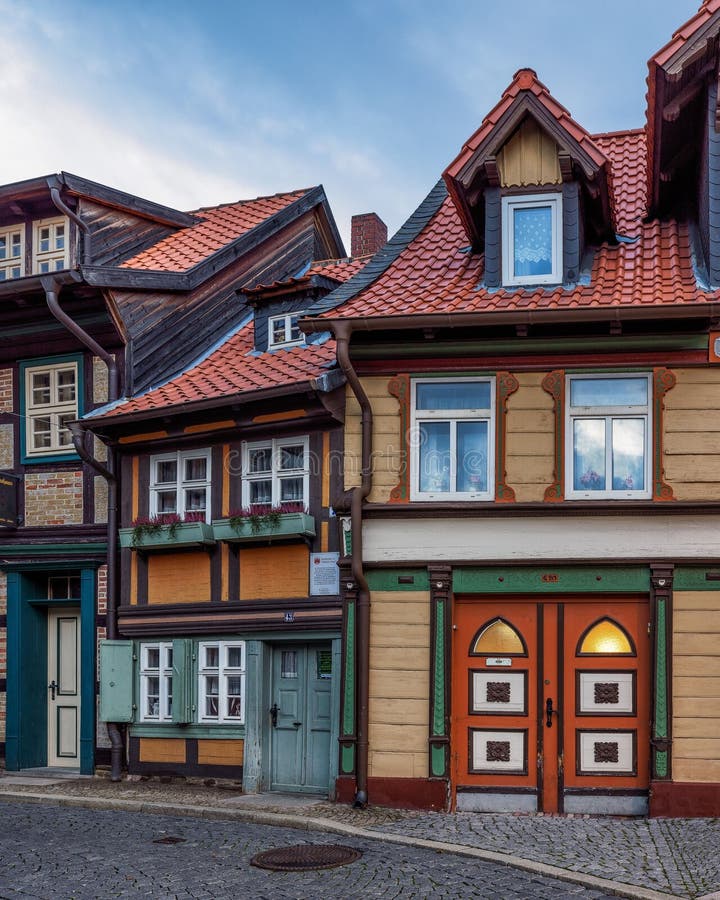 Hermosos Edificios De Wernigerode Alemania Imagen editorial - Imagen de campo, paisaje: 303303630