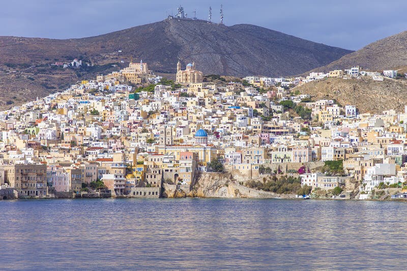 Hermoupolis, Syros Insel stockfoto. Bild von cyclades - 5561416