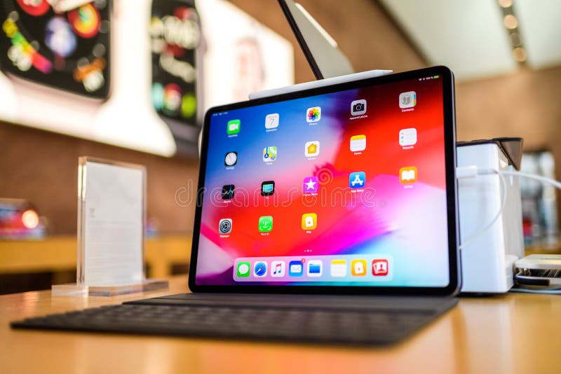 Hero Object of the New Apple Computers IPad Pro Tablet Editorial Image ...