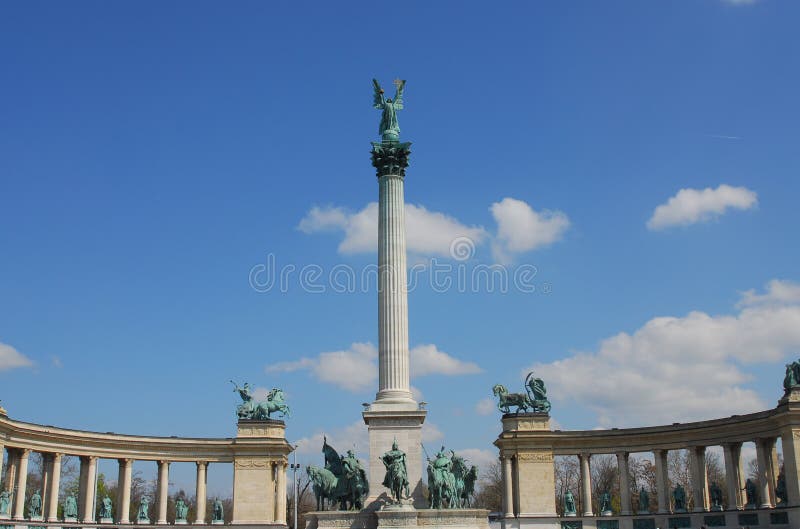 Hero s square stock image. Image of statue, famous, column - 17353707